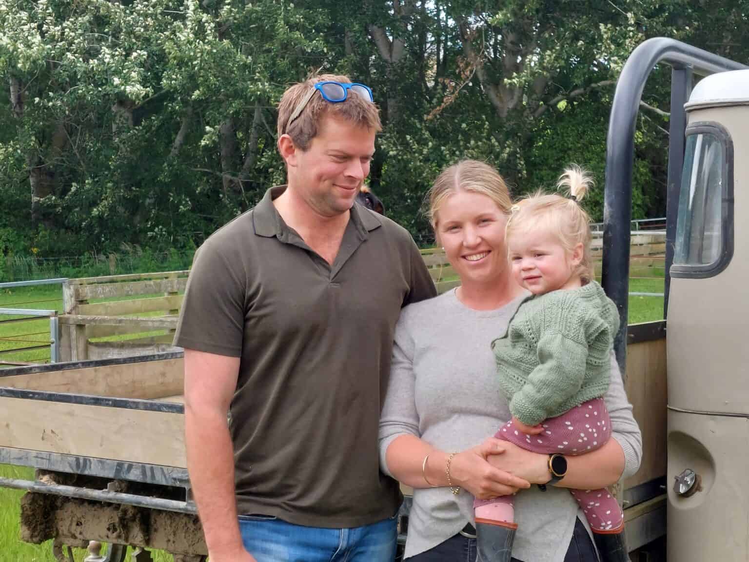 Amanda Currie and Jason Sutherland of Tinwald Farm - New Zealand Farm ...