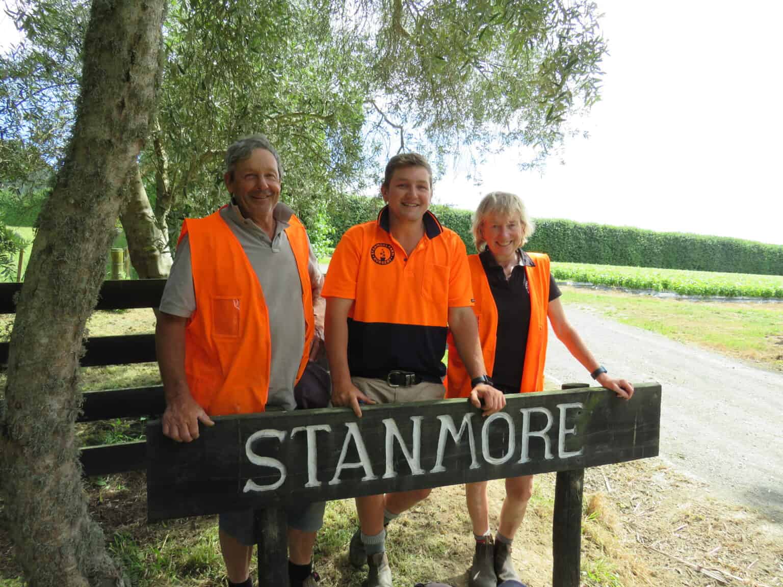 Blair Dyer and Steve Atkinson of Kiwi Heights - New Zealand Farm ...